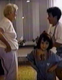 Watch S01 E82 - Tickle, tickle - Life's Funniest Moments | Free TV Shows | Fawesome TV