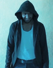 Watch S01 E04 - The New Host - Sam! Don't Look Back! | Free TV Shows | Fawesome TV