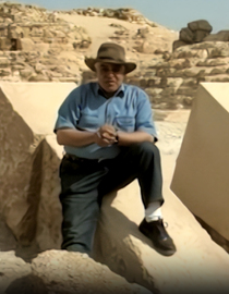 Watch S01 E01 - The Lost City Of Pyramid Builders - Egypt - New ...