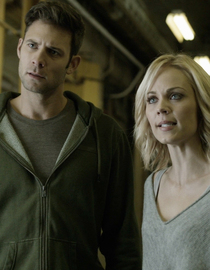 Watch S02 E08 - Dark Arts - Bitten | Free TV Shows | Fawesome TV