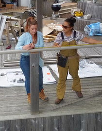 Watch S05 E02 - Deck and Railings - DIY Mom | Free TV Shows | Fawesome TV