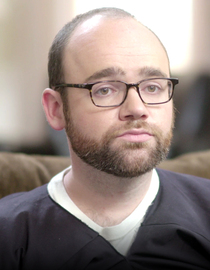 Watch S05 E06 - We Should Hang Out More - Above Average Presents | Free ...