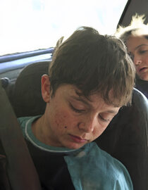 Watch Sleepy Kids Have a Double-Doze Off | Free TV Shows | Fawesome TV